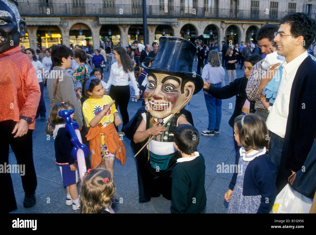 Spaniards, Spanish people, Juan Sahagun festival, Plaza Mayor ...