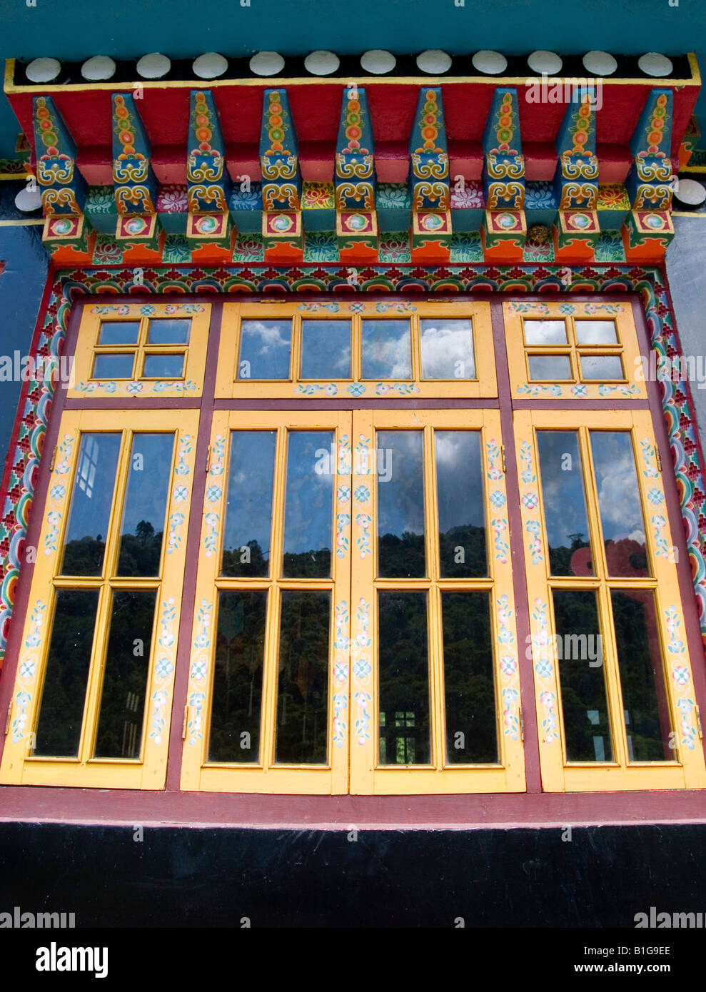 Traditional tibetan windows hi-res stock photography and images - Alamy