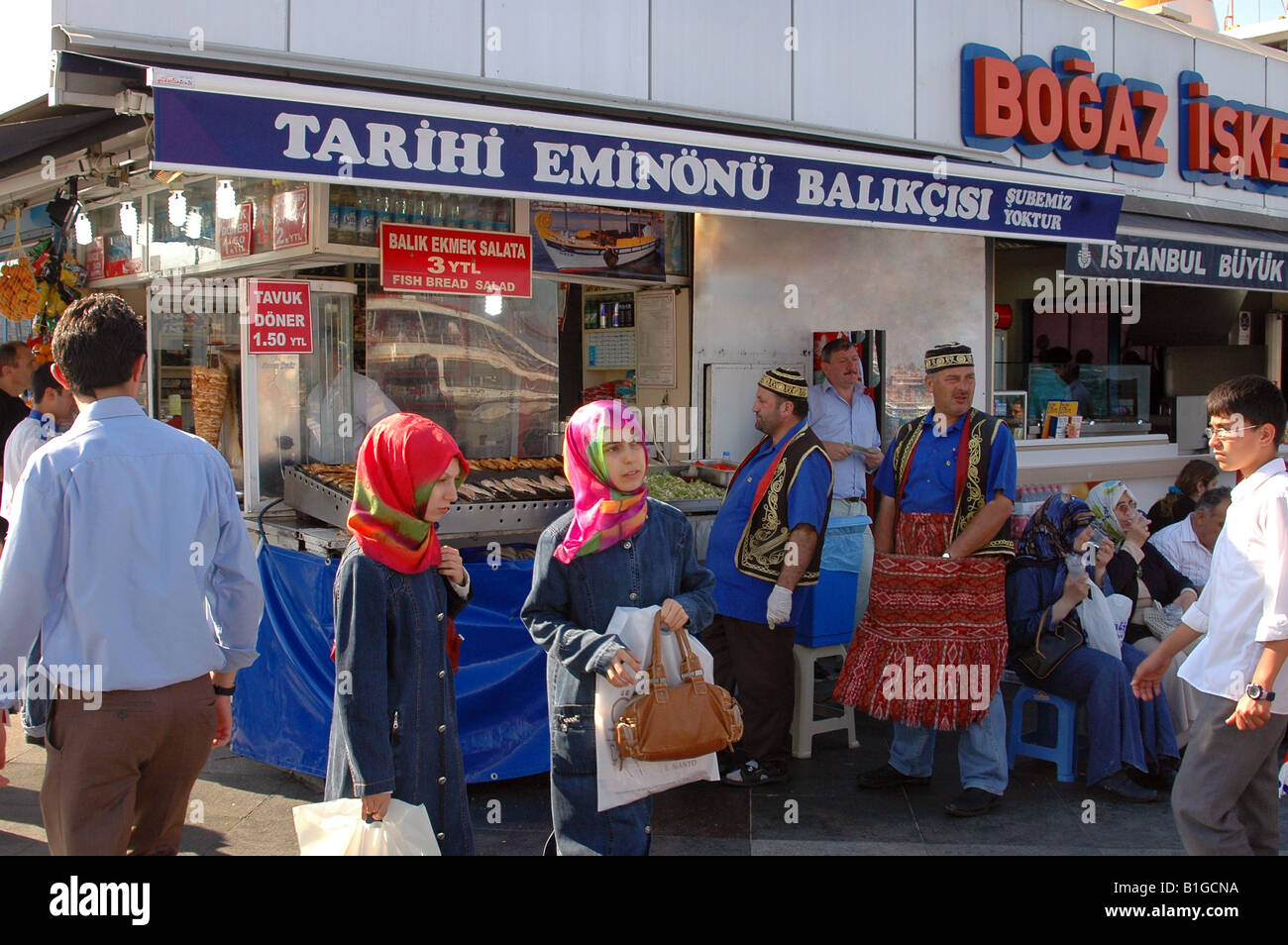 grilling fish near the Bosphorus waterfront Stock Photo - Alamy
