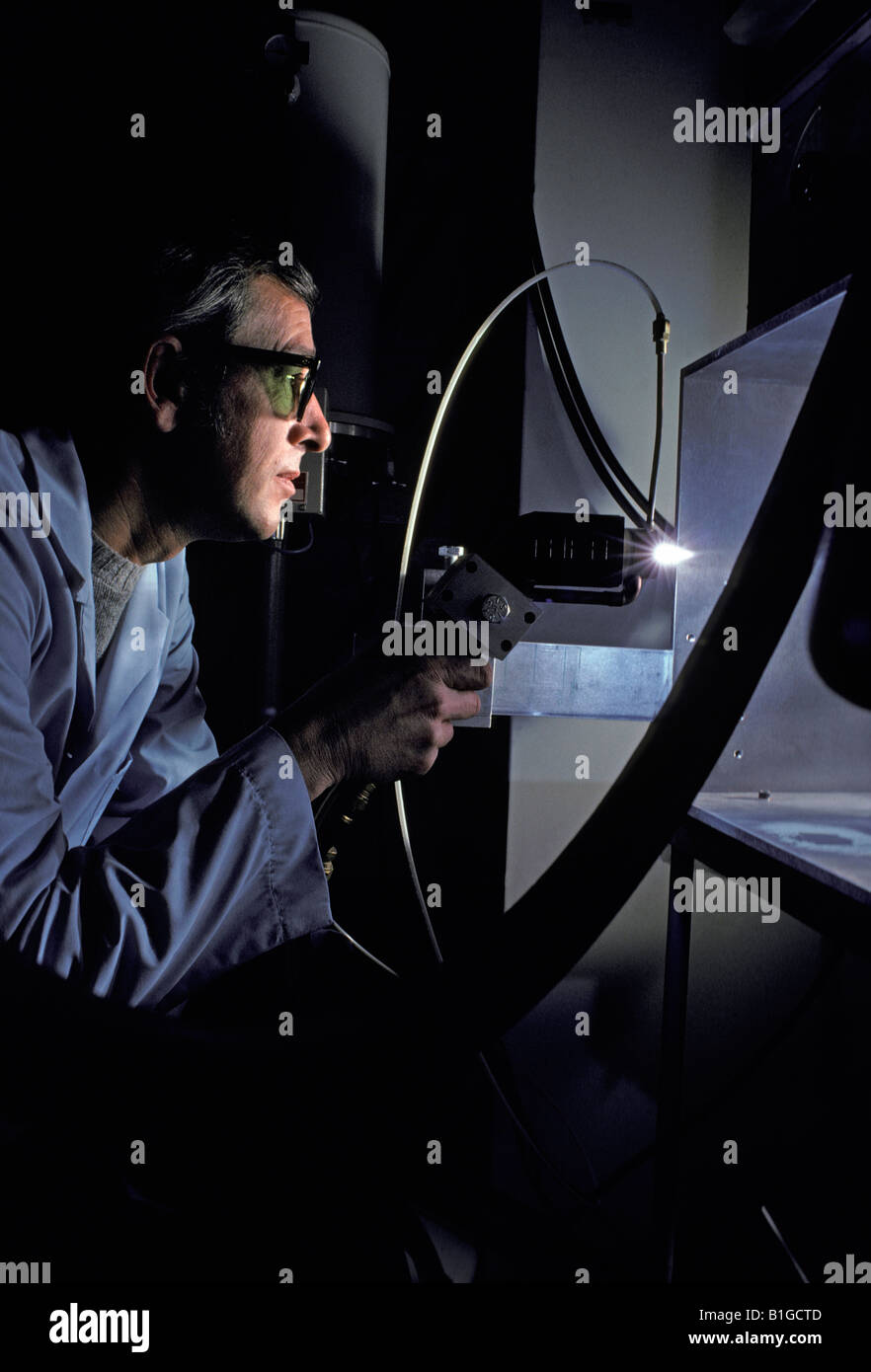 Plasma etching hi-res stock photography and images - Alamy