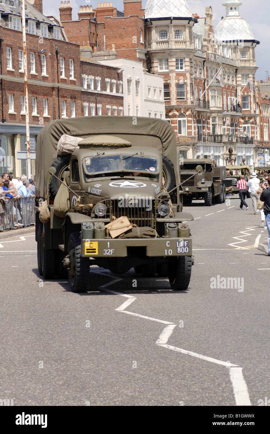 American lorries convoy hi-res stock photography and images - Alamy