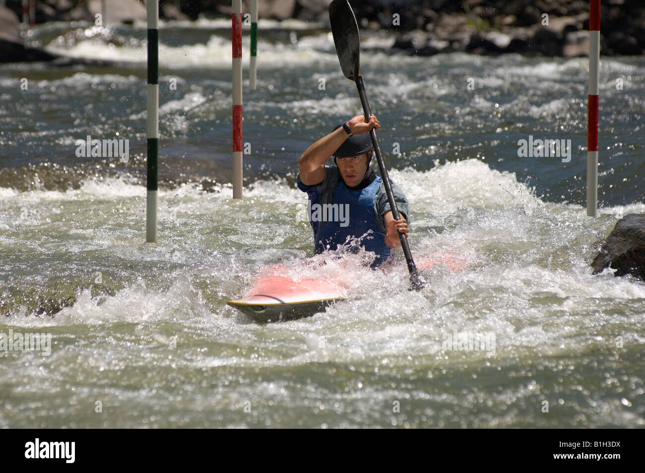 Whitewater kayaking hi-res stock photography and images - Alamy