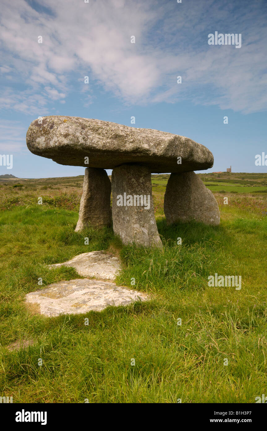 Late stone age burial chambers at Lanyon Quoit Madron Cornwall UK Stock ...