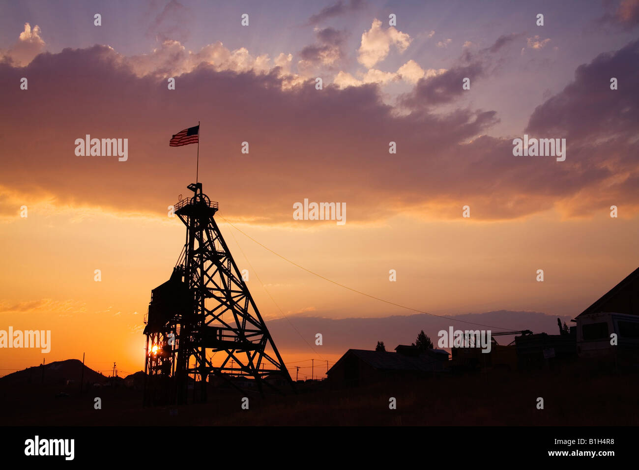 Mine headframe butte montana usa hi-res stock photography and images ...