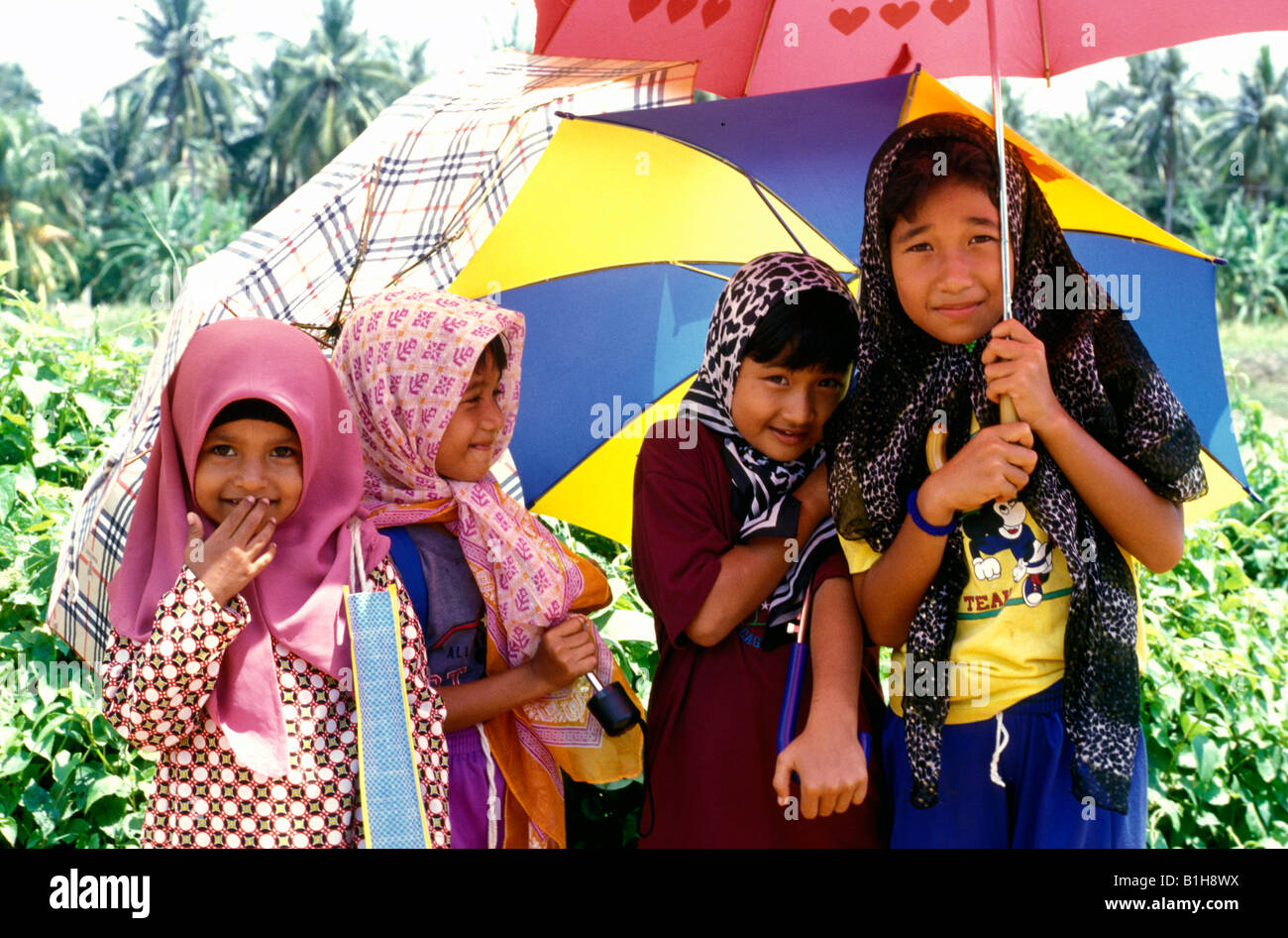children in melaka malaysia Stock Photo - Alamy