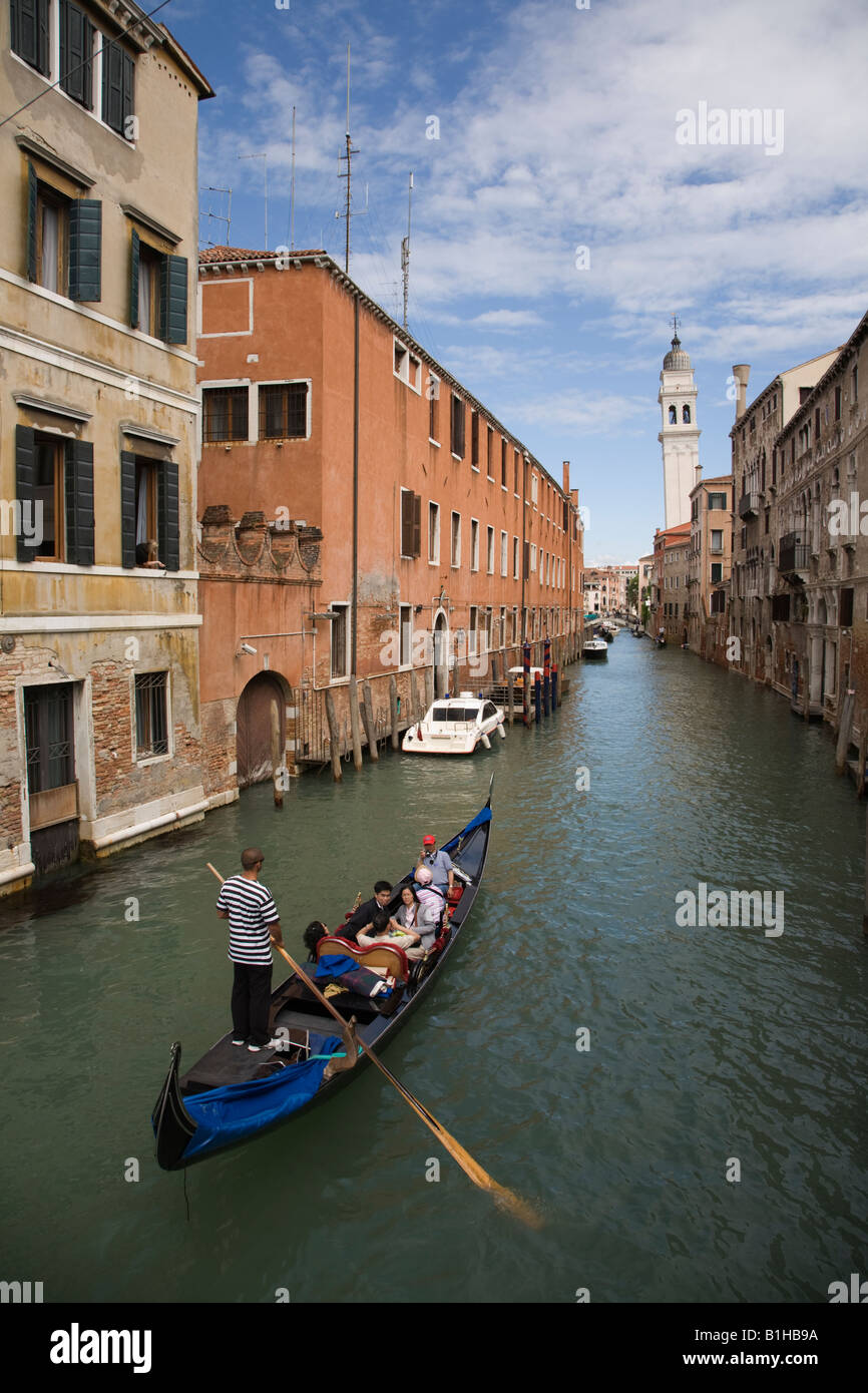 Gondola on the Rio del Greci at Venice Stock Photo - Alamy