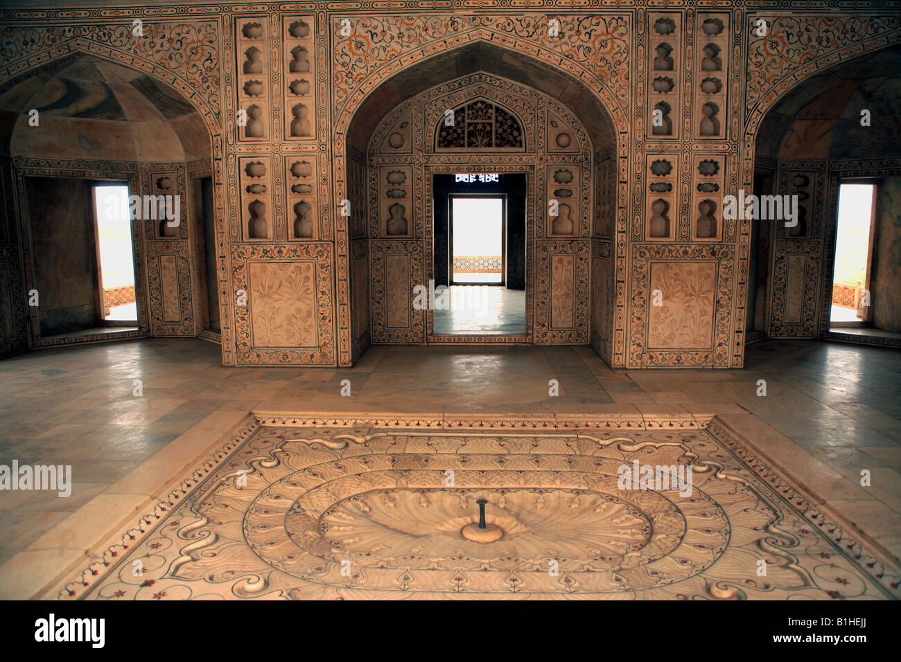 The palace inside the Red Fort Agra India. aka Lal Qila Fort Rouge and ...