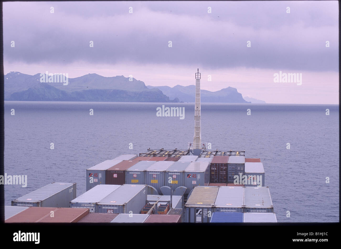 Pacific Ocean. Container vessel, Horizon Anchorage plys water between ...