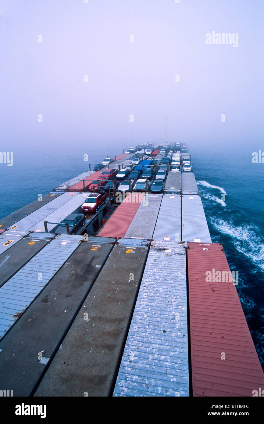 Pacific Ocean. Container vessel, Horizon Anchorage, plys waters between ...
