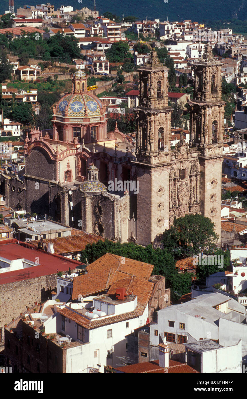 Aerial view of Santa Prisca Church and Taxco, Mexico Stock Photo - Alamy