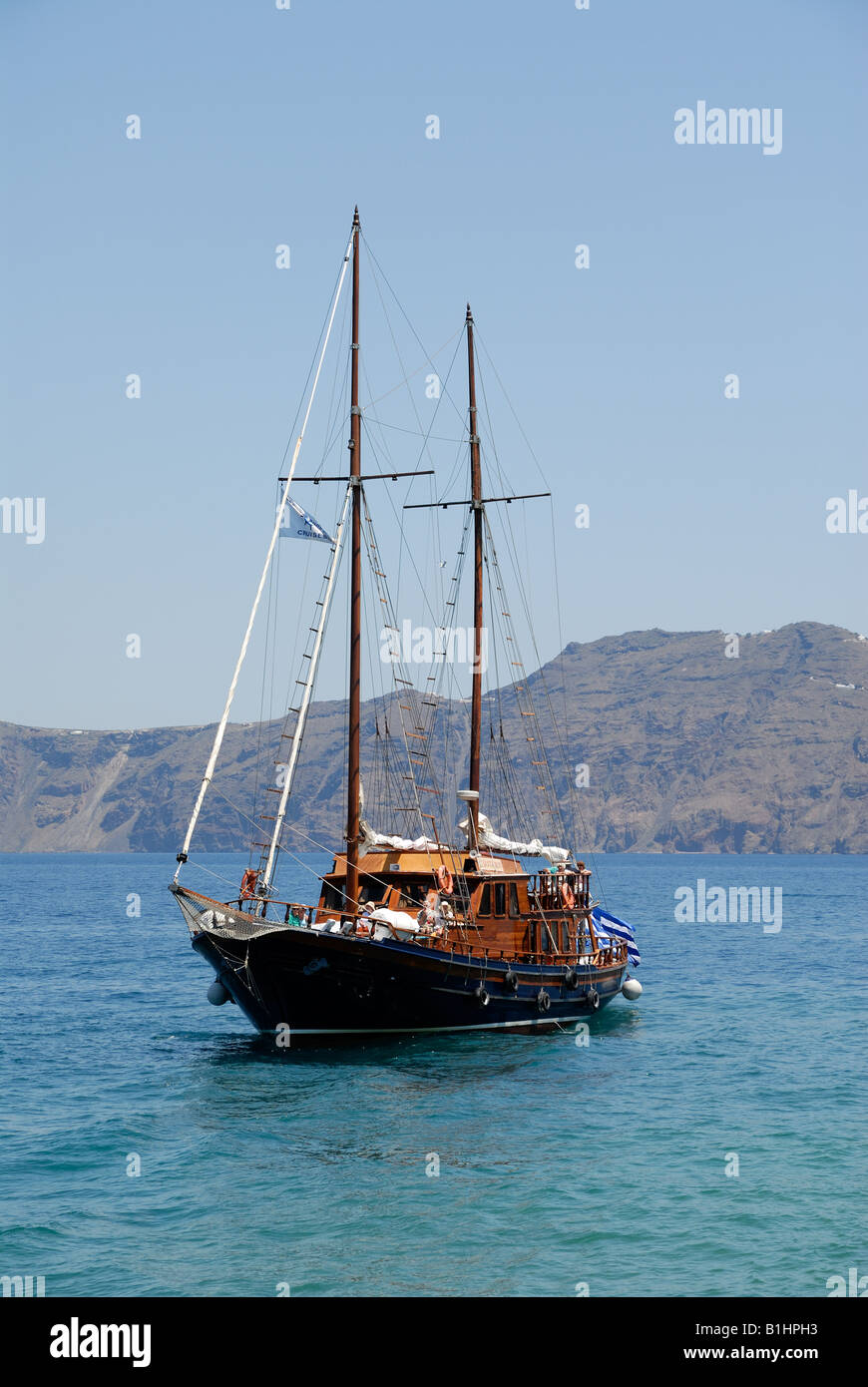 Traditional sailing ship in Santorini, Greece Stock Photo - Alamy