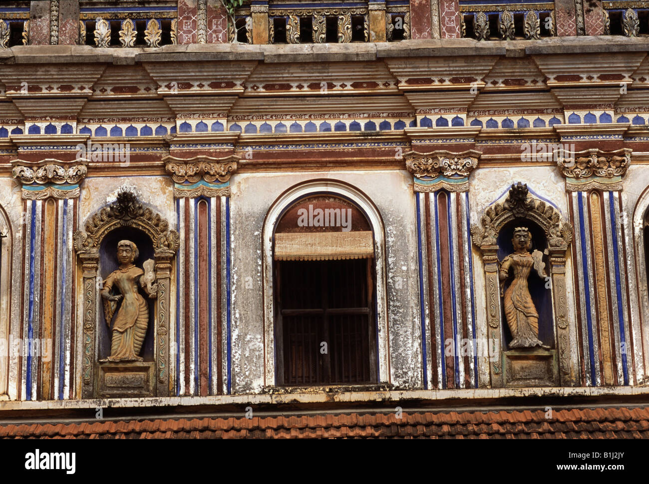 Nattukottai chettiar house hi-res stock photography and images - Alamy