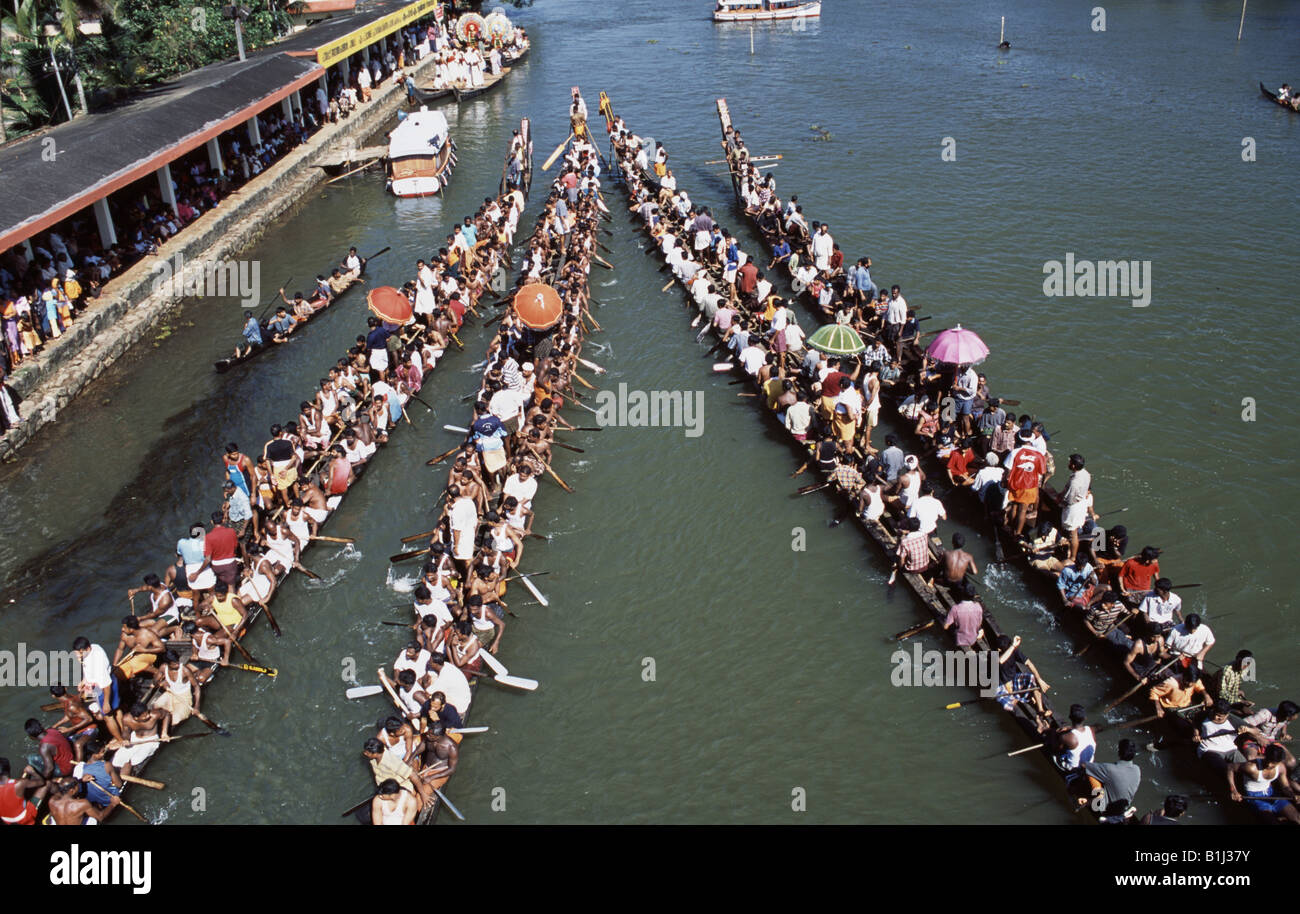 Indian snake boat hi-res stock photography and images - Alamy