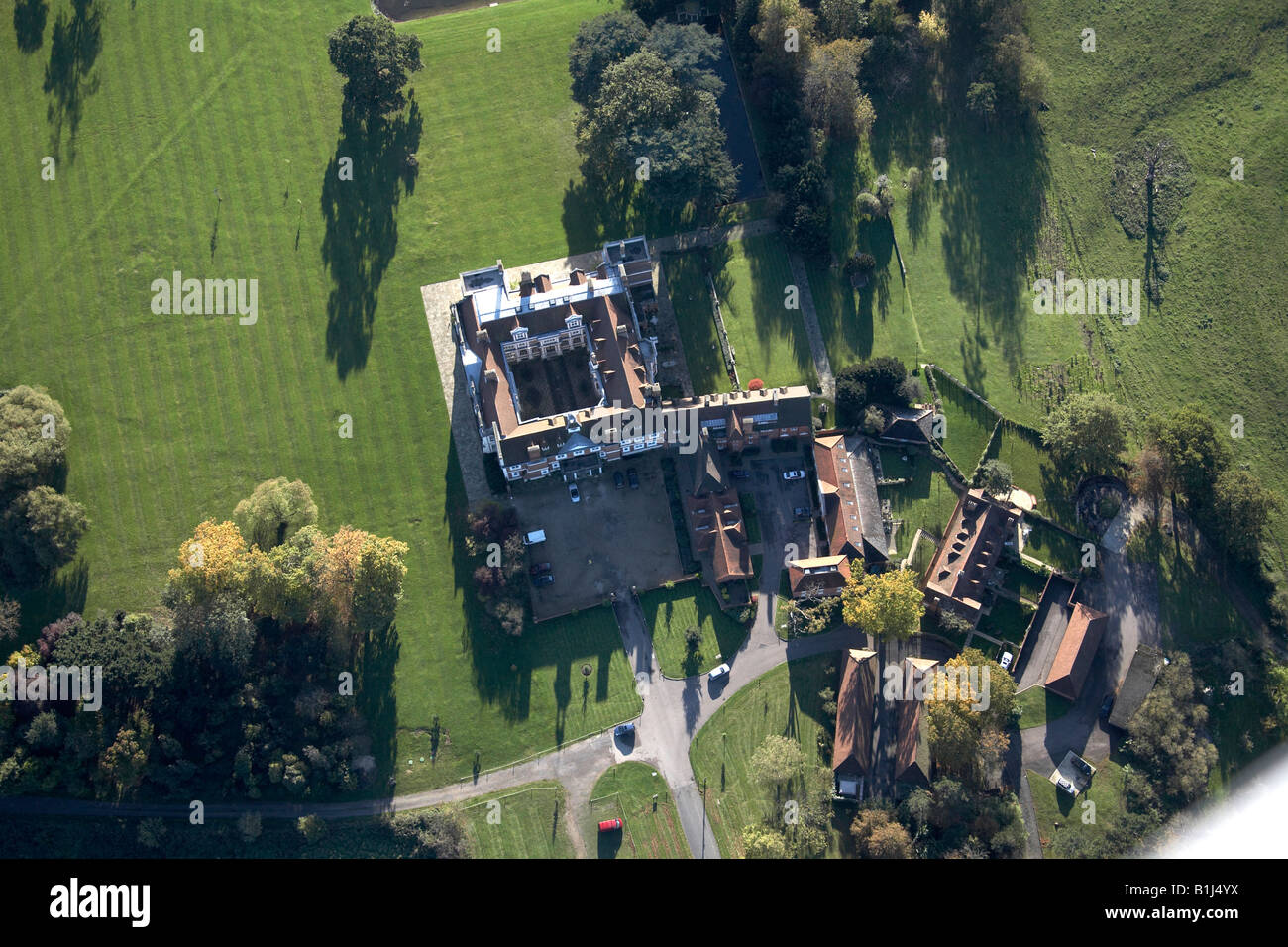 Aerial camera mount hi-res stock photography and images - Alamy