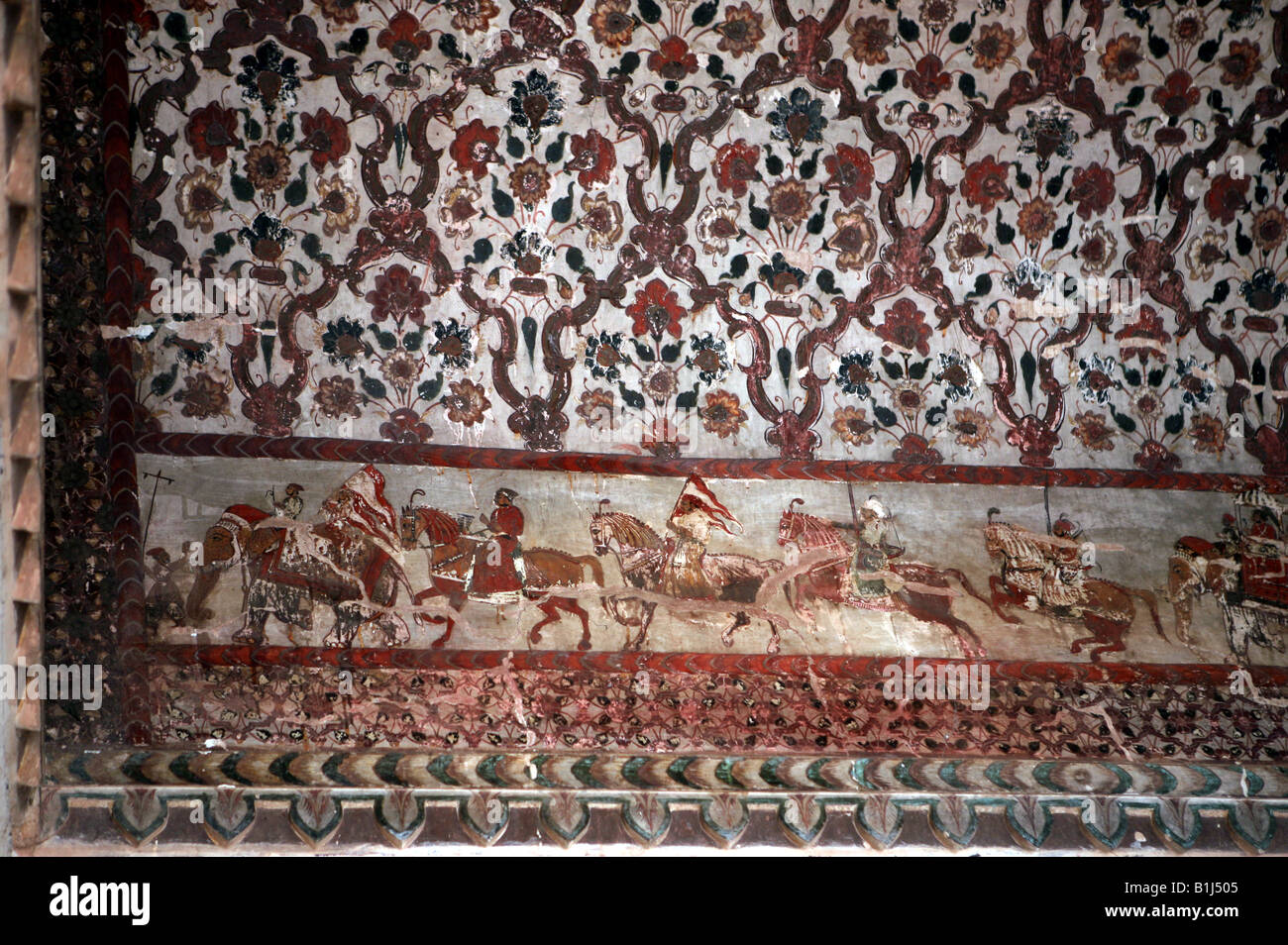 Ceiling of raj mahal hi-res stock photography and images - Alamy