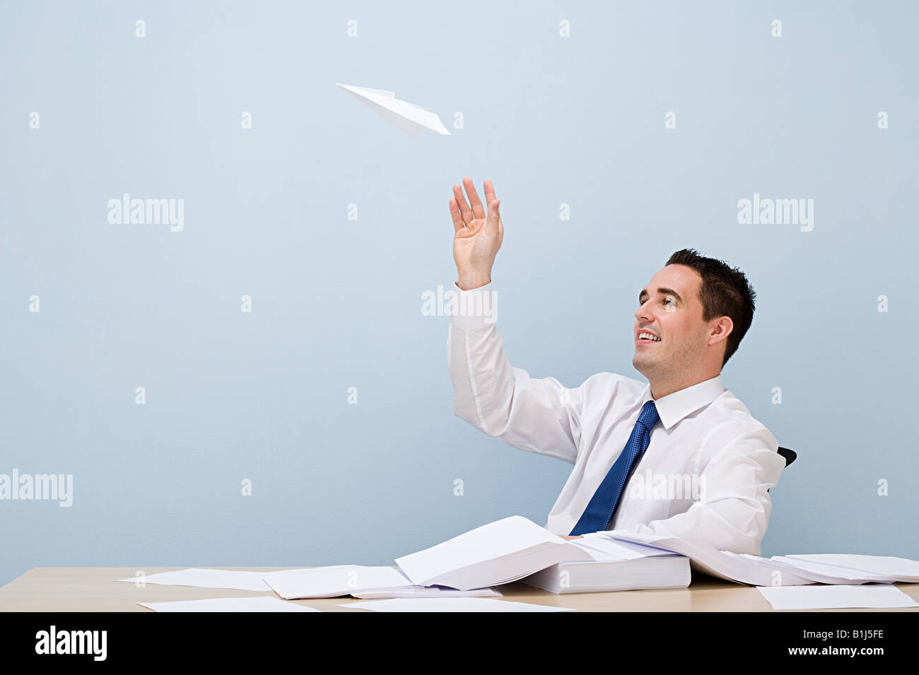 Make paper hi-res stock photography and images - Alamy