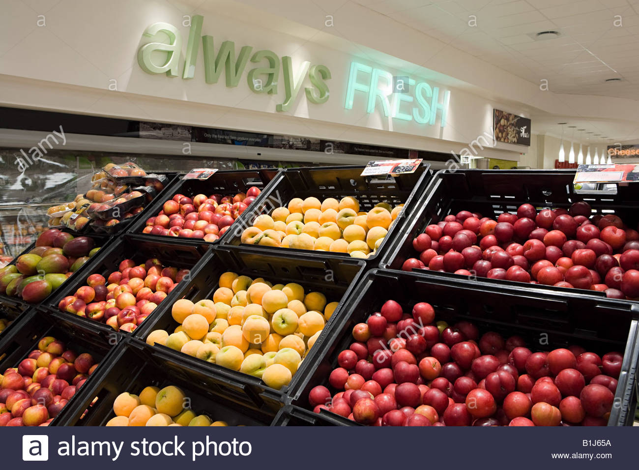 Vegetable Shop Interior Stock Photos & Vegetable Shop Interior Stock ...