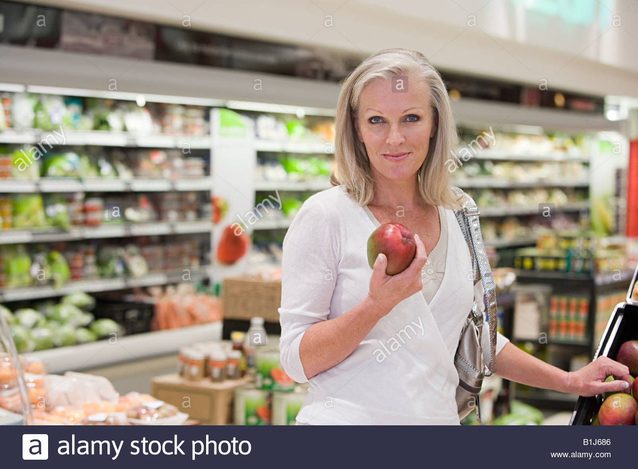 Mango Shop Stock Photos & Mango Shop Stock Images - Alamy