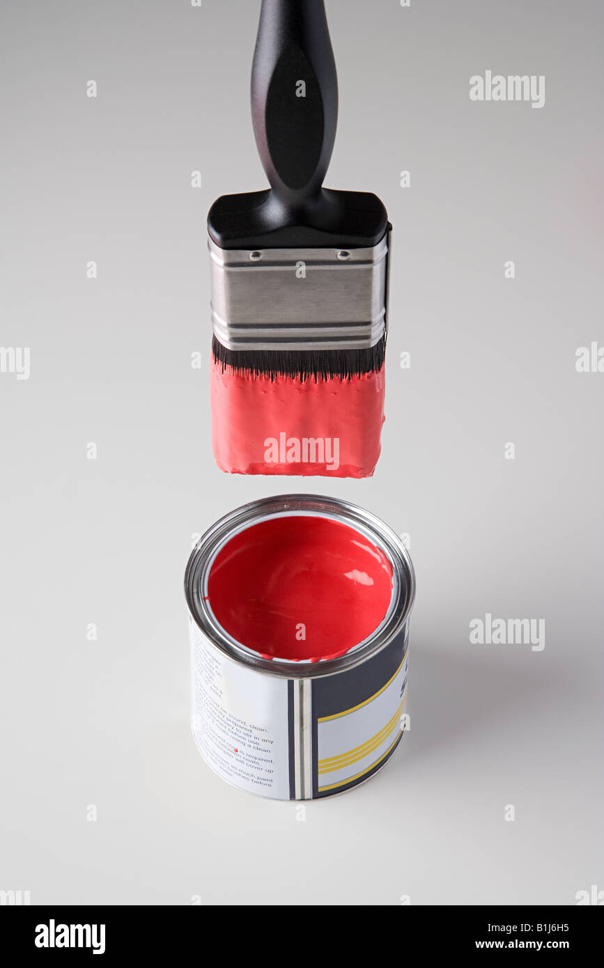 Pot of paint hi-res stock photography and images - Alamy