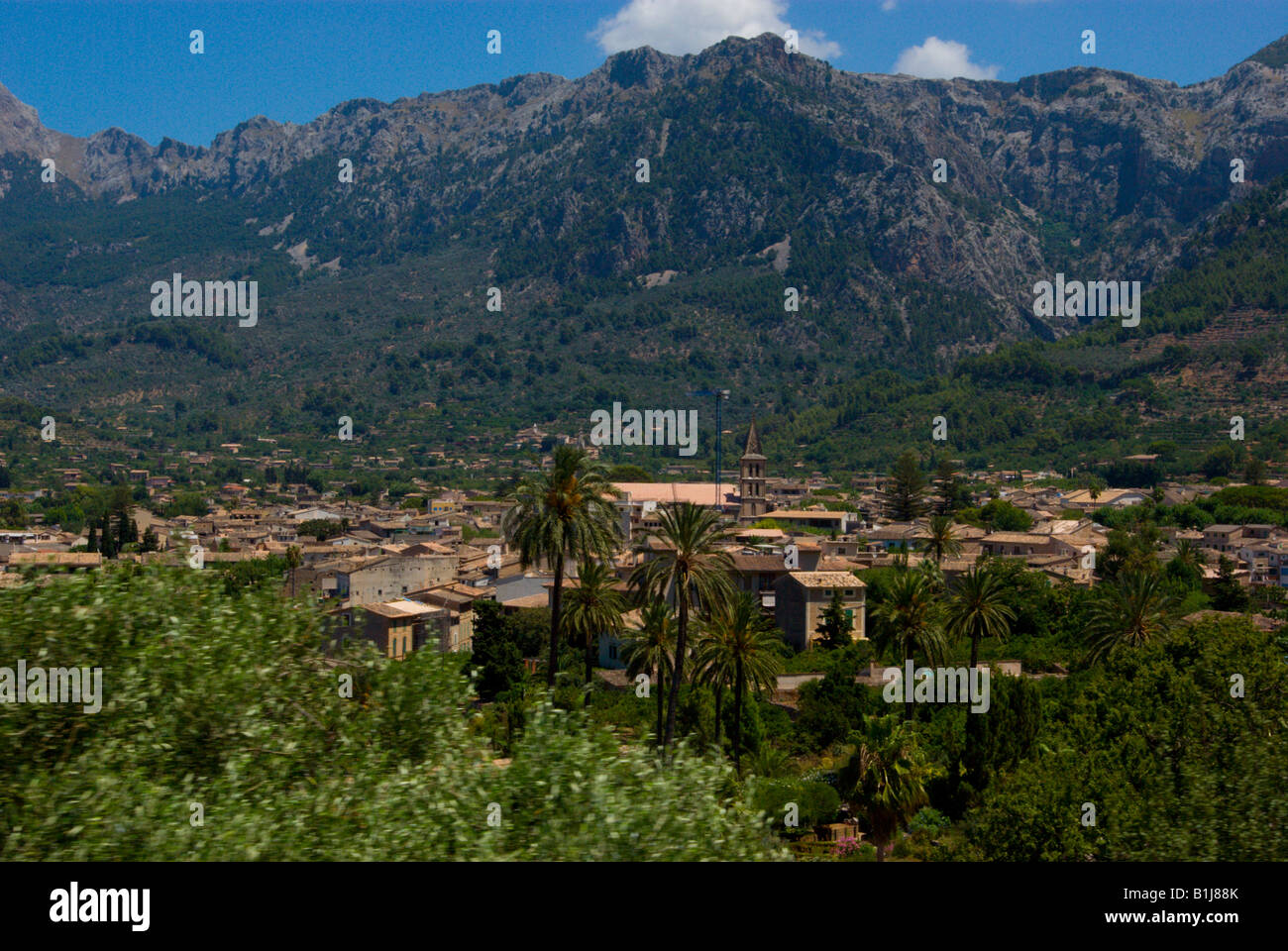 Mallorca serra de tramuntana train hi-res stock photography and images ...