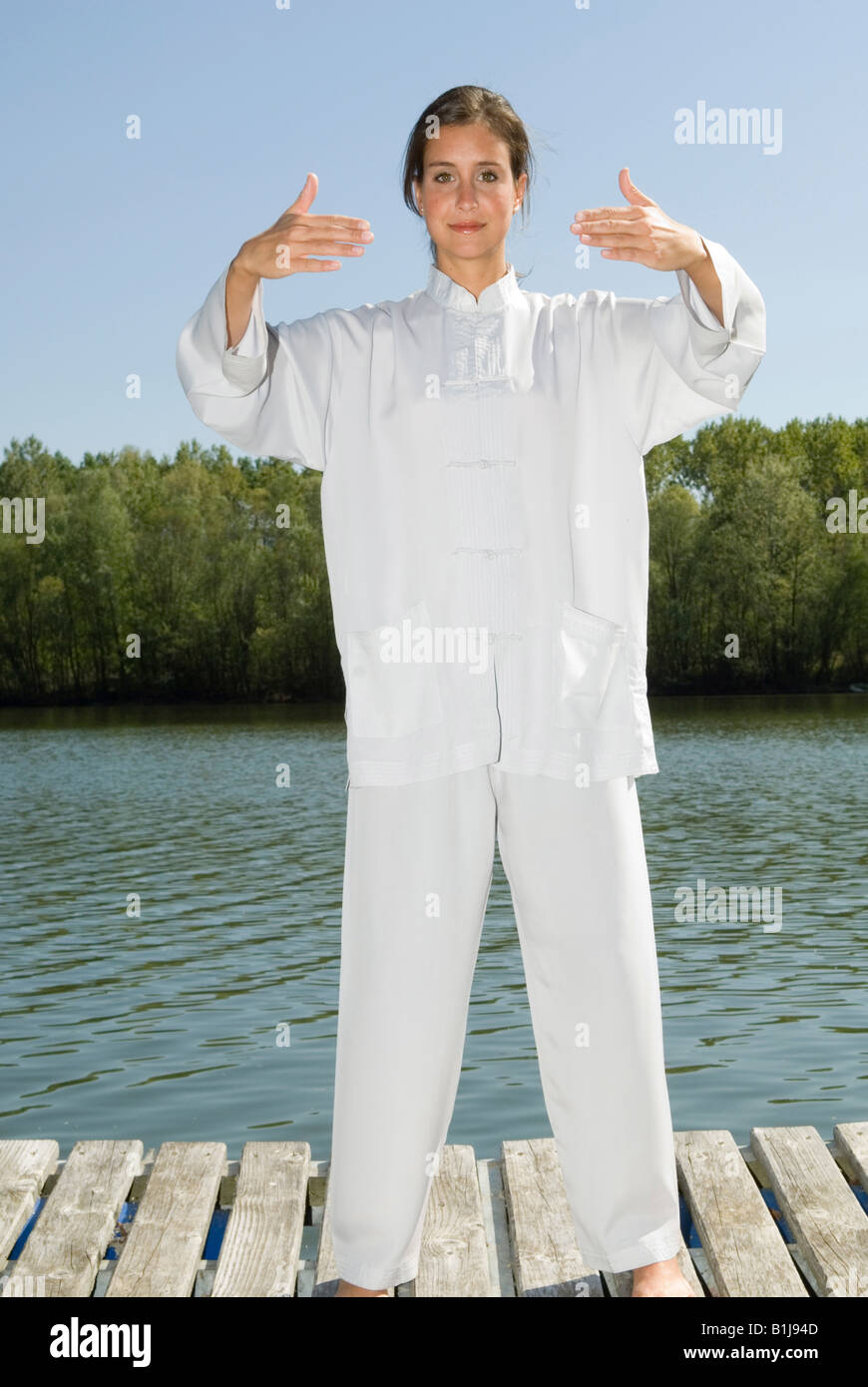 Getting the qi hi-res stock photography and images - Alamy