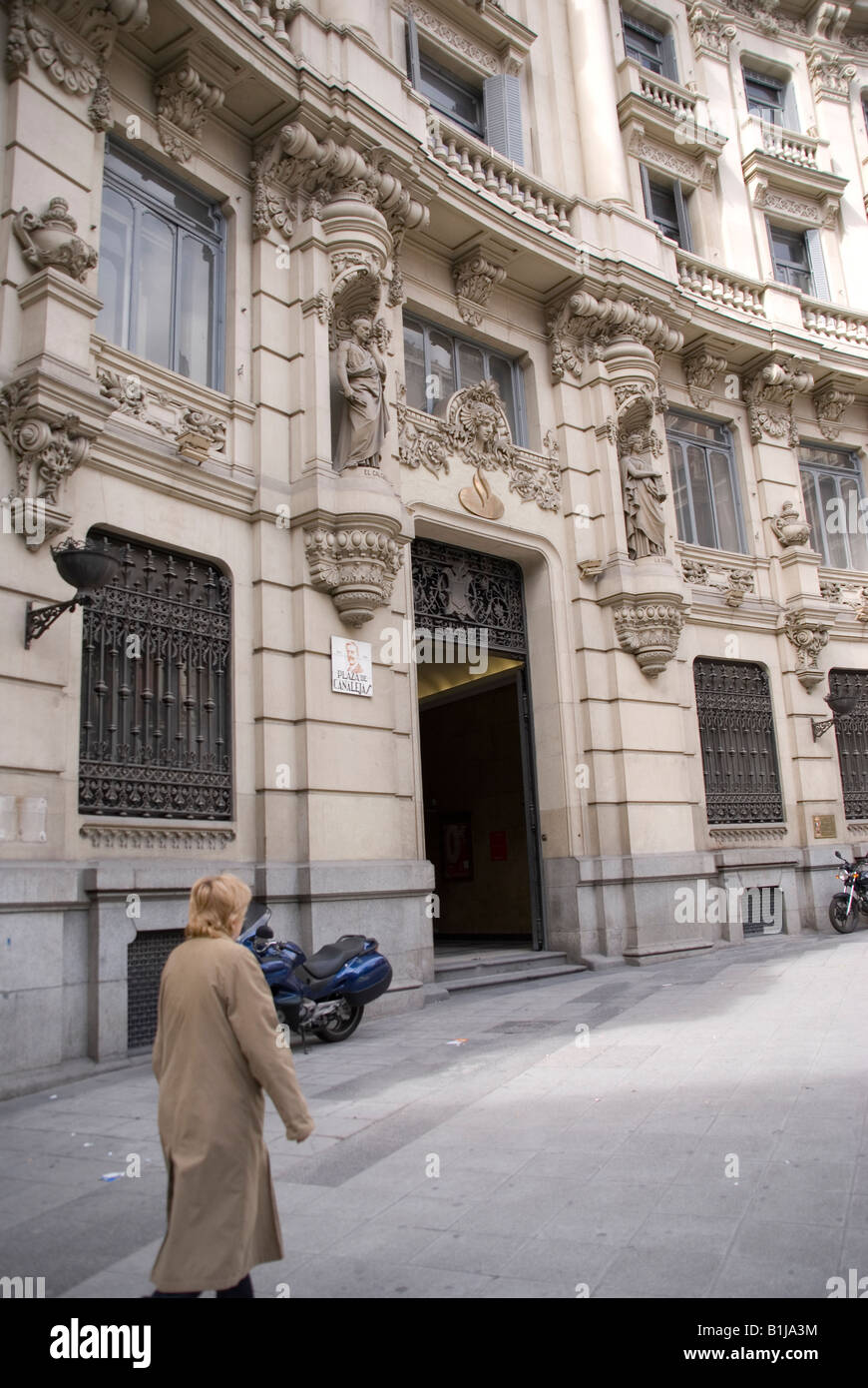 7975 hi-res stock photography and images - Alamy