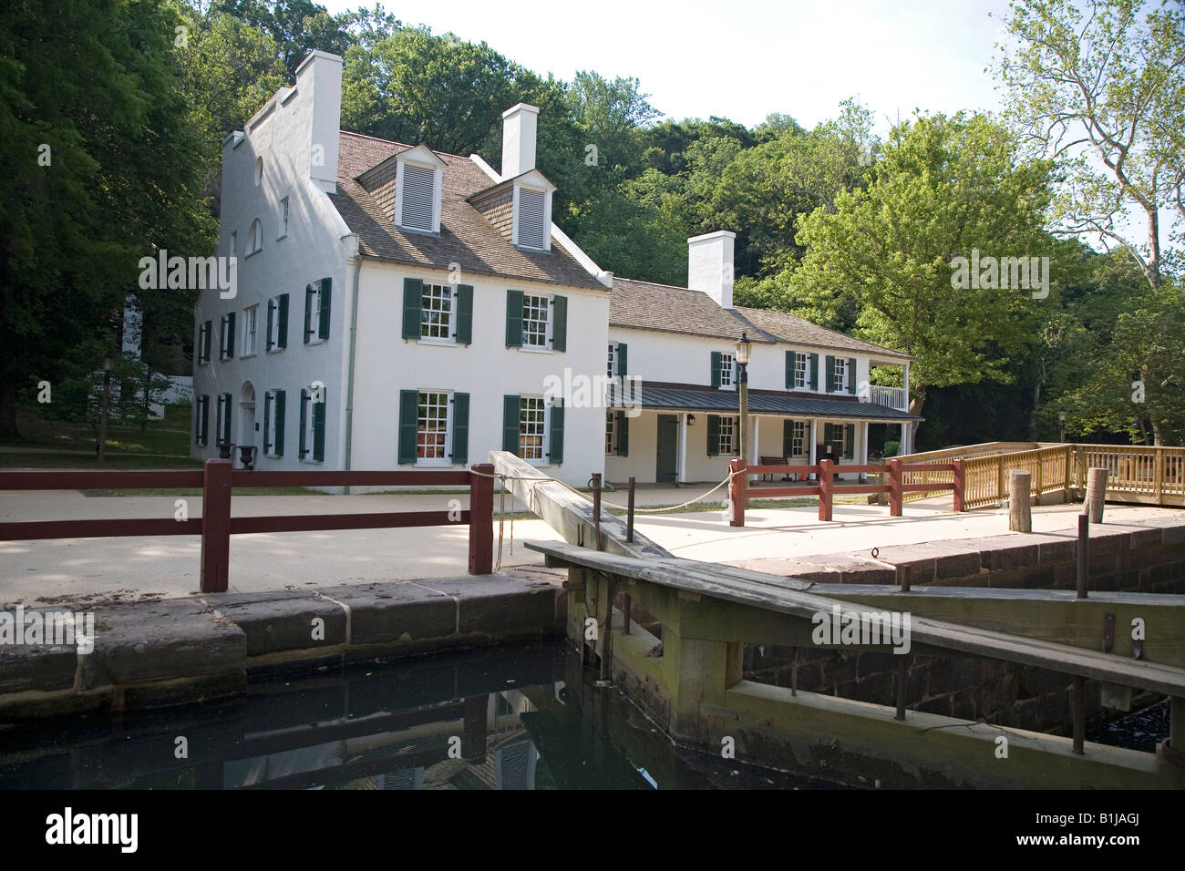 Great Falls Tavern on the C and O Canal Stock Photo - Alamy