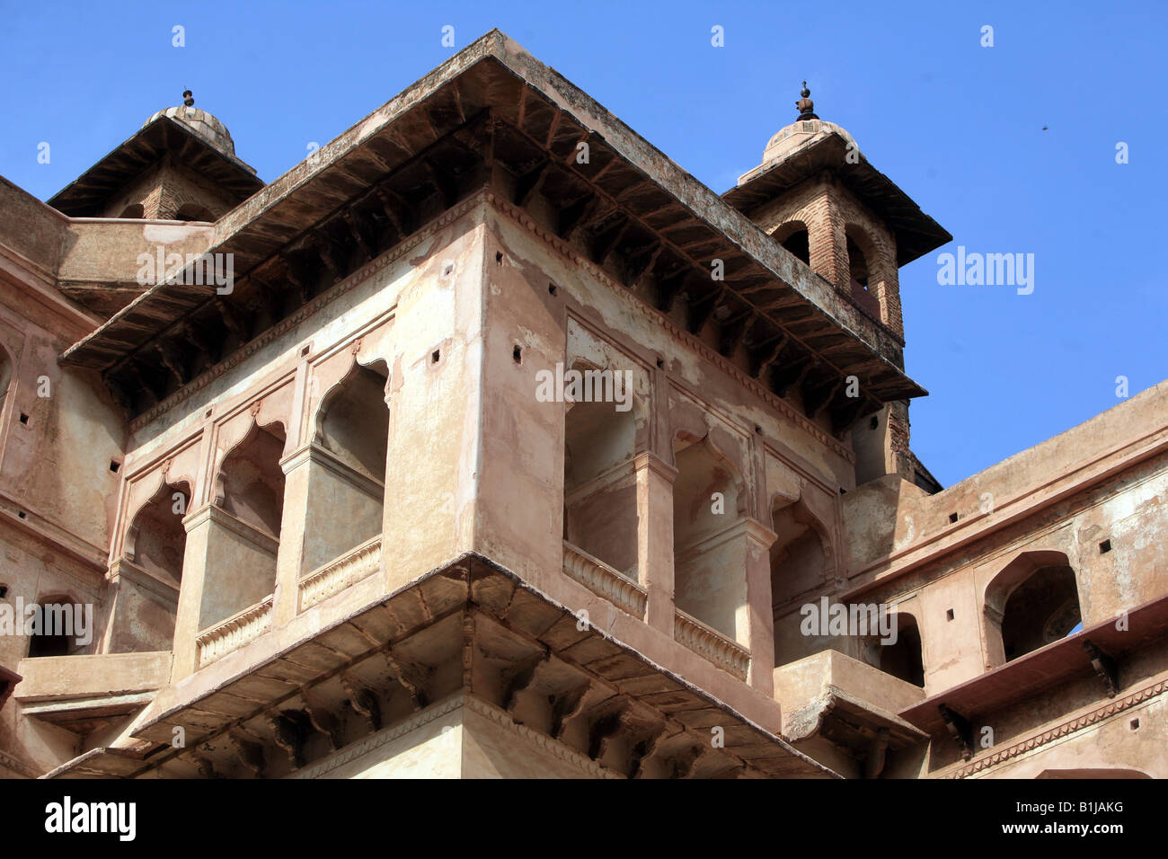 Raj Mahal or palace Orchha Central India Stock Photo - Alamy