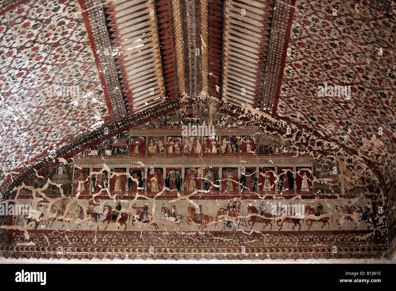 Interior of the Raj Mahal or palace Orchha Central India Stock Photo ...