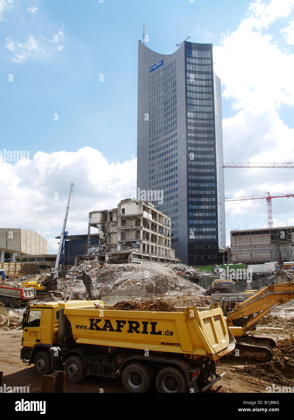 construction site in front of modern skyscraper, Germany, Leipzig Stock ...
