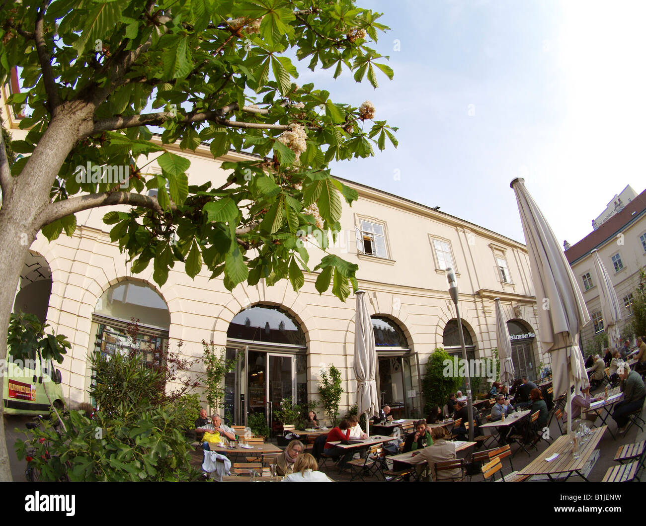 Cafe uno hi-res stock photography and images - Alamy