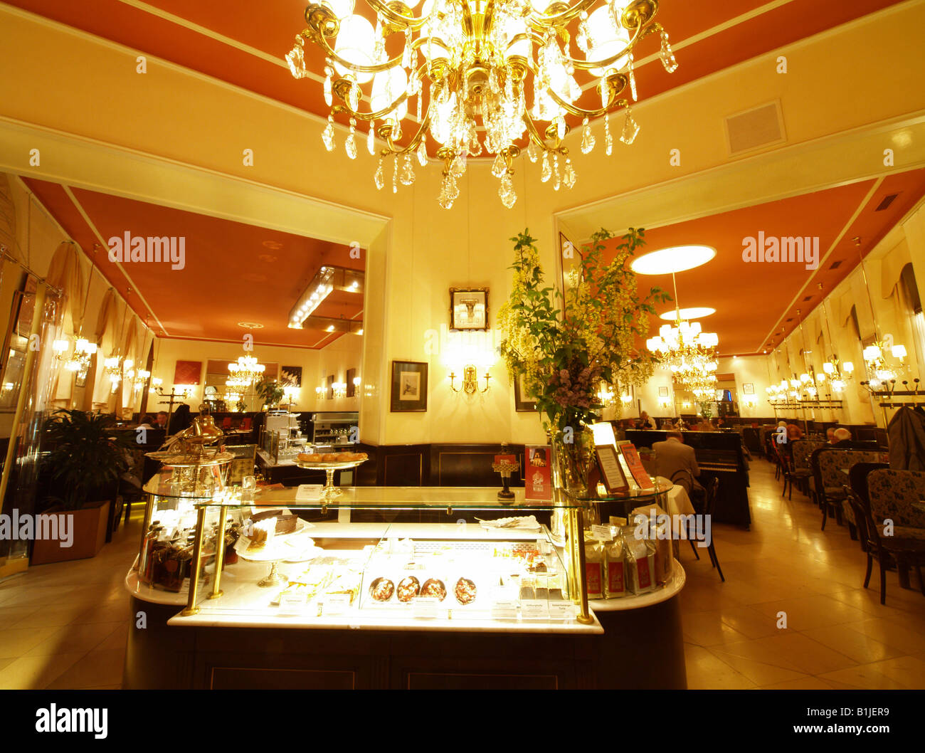 Luxurious interior of cafe weimar hi-res stock photography and images ...