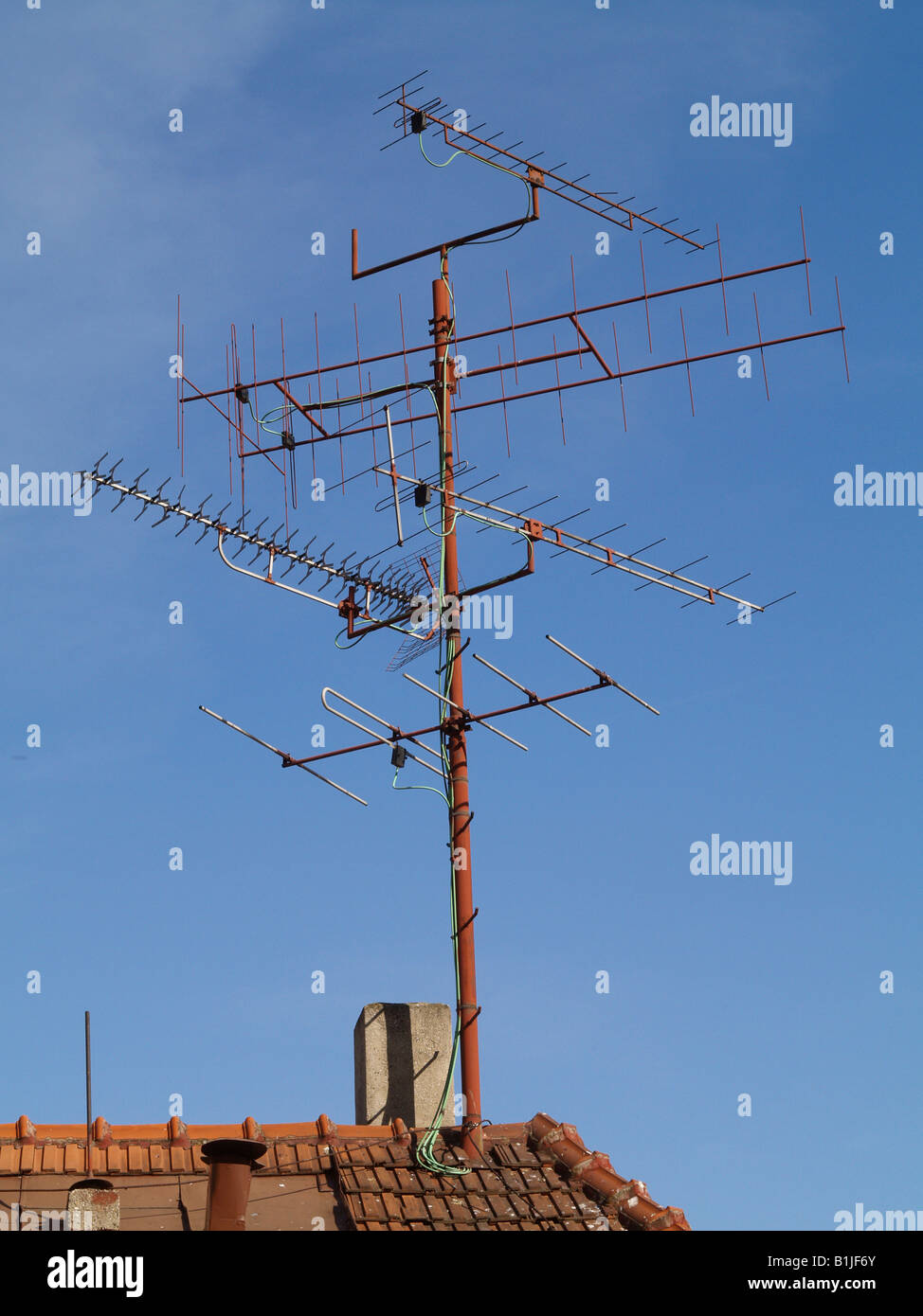 antenna on roof Stock Photo - Alamy