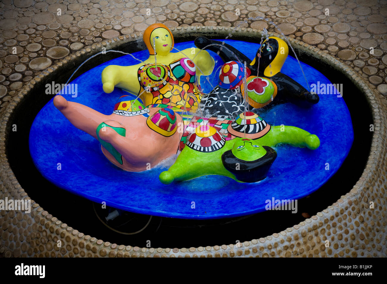 Lying Female Sculpture High Resolution Stock Photography and Images - Alamy