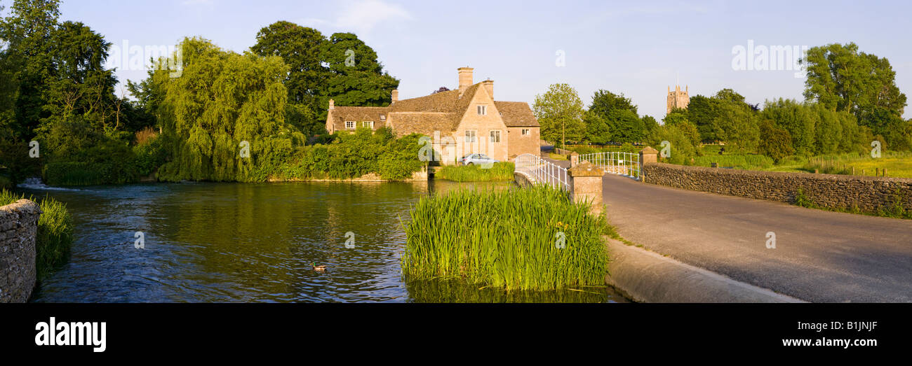 Fairford river hi-res stock photography and images - Alamy