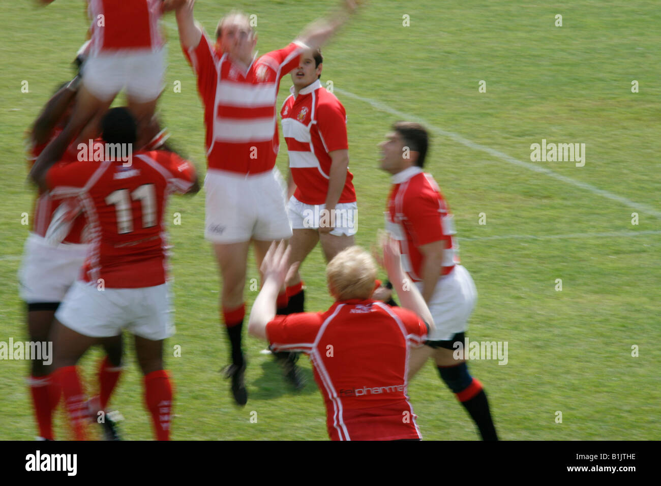 Action lineout line out jump hi-res stock photography and images - Alamy