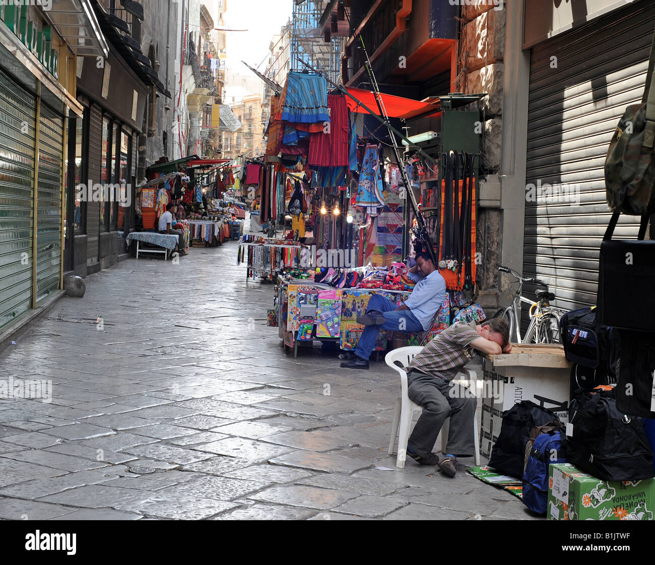 Siesta time hi-res stock photography and images - Alamy