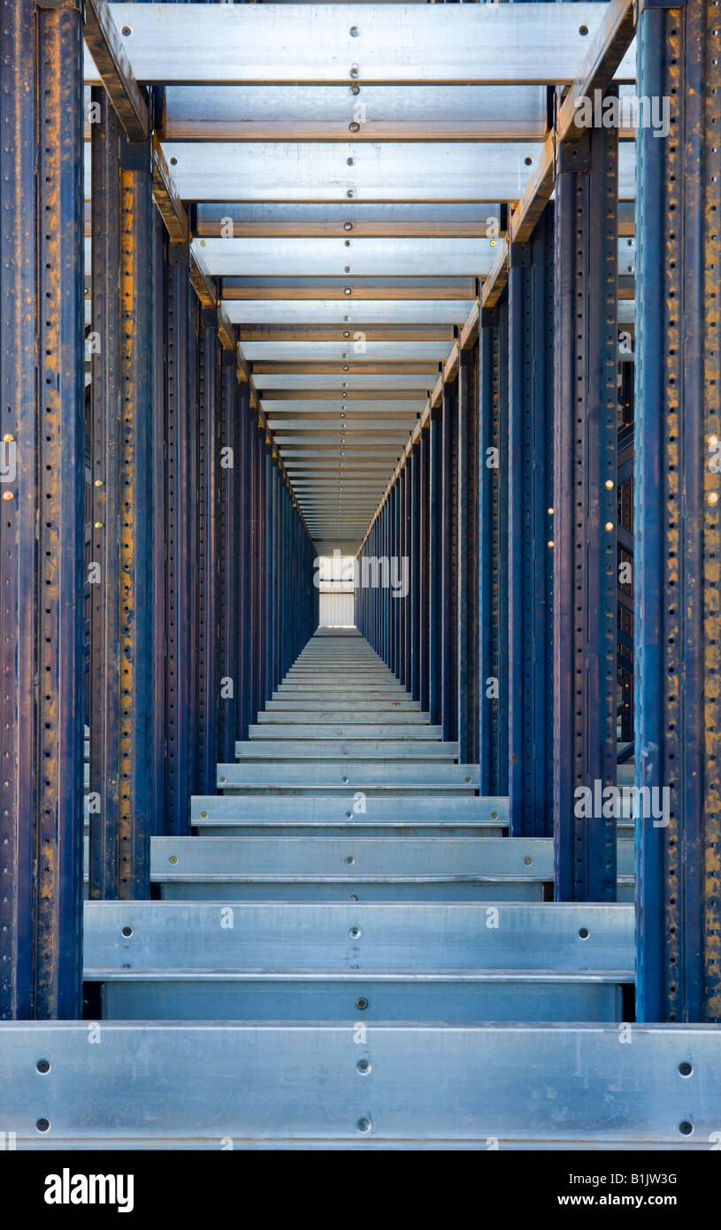 Geometric steel beams Stock Photo - Alamy