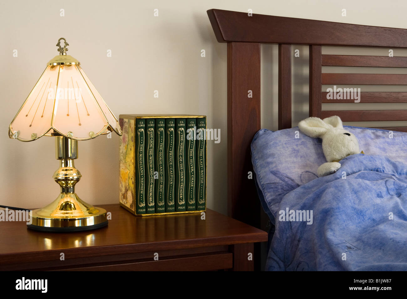 Childrens bedtime book hi-res stock photography and images - Alamy