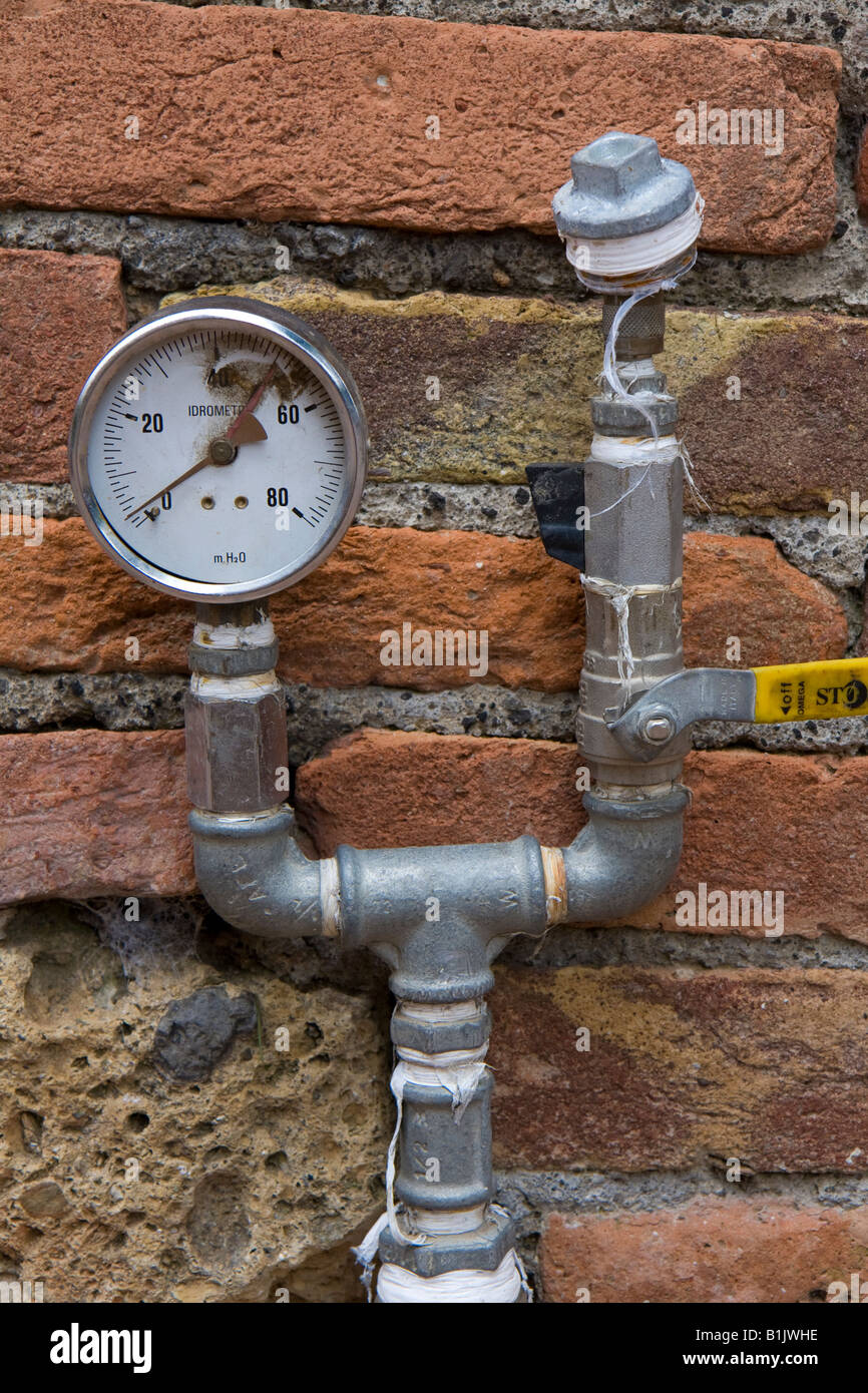 Europe gas pipelines hi-res stock photography and images - Alamy