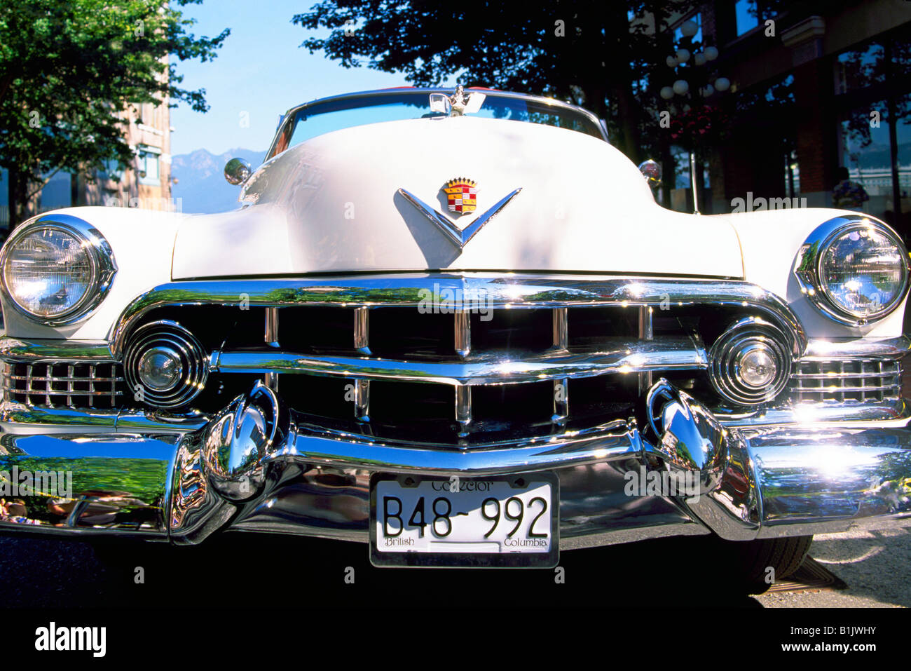Cadillac antique automobiles automobile hi-res stock photography and ...