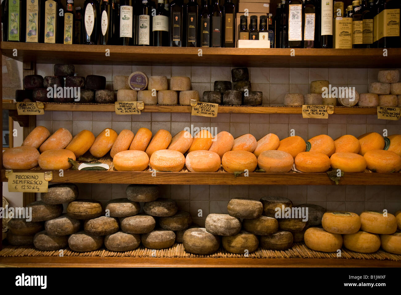 Cheeses toscana hi-res stock photography and images - Alamy