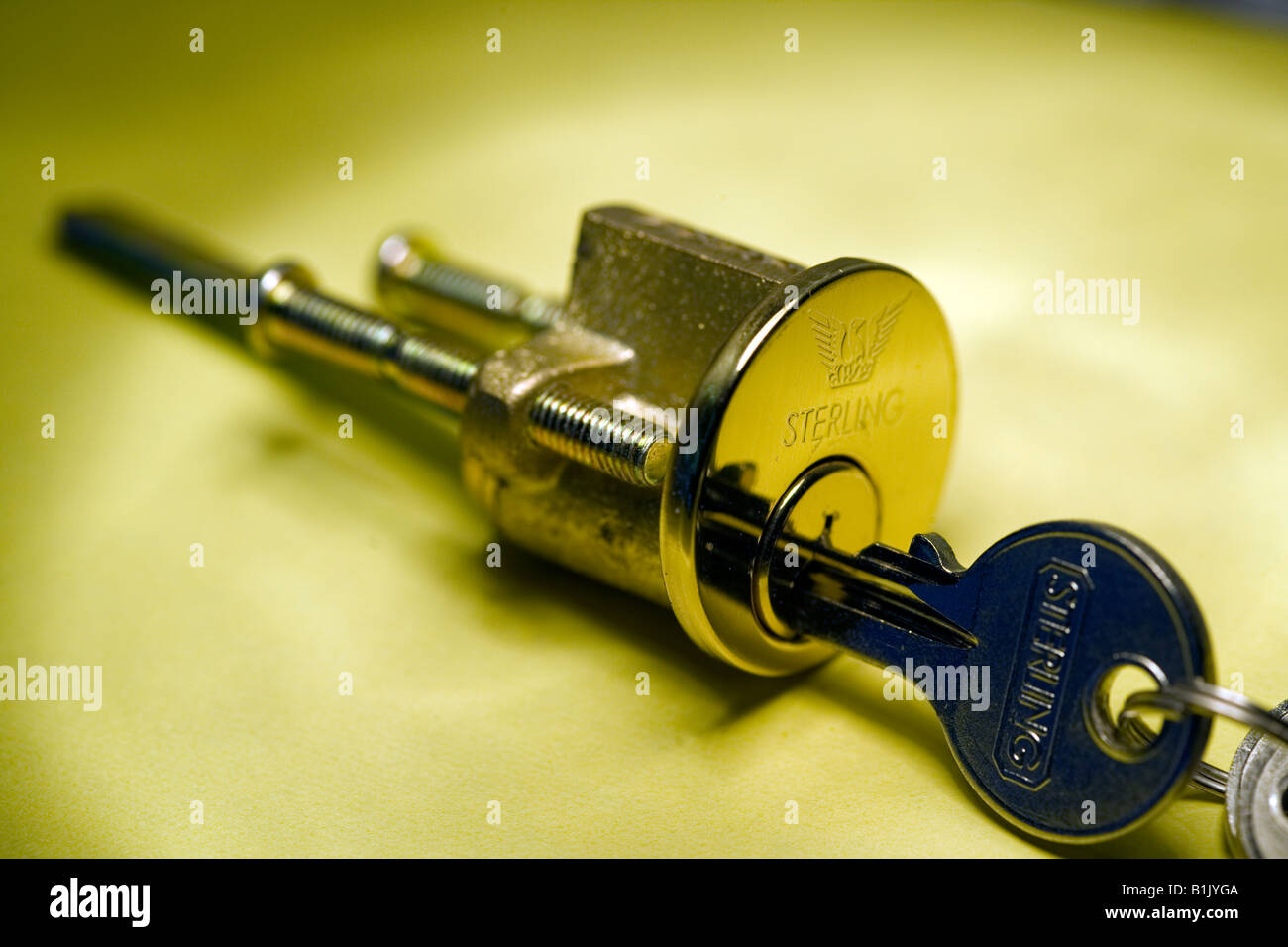 Yale key in lock hi-res stock photography and images - Alamy