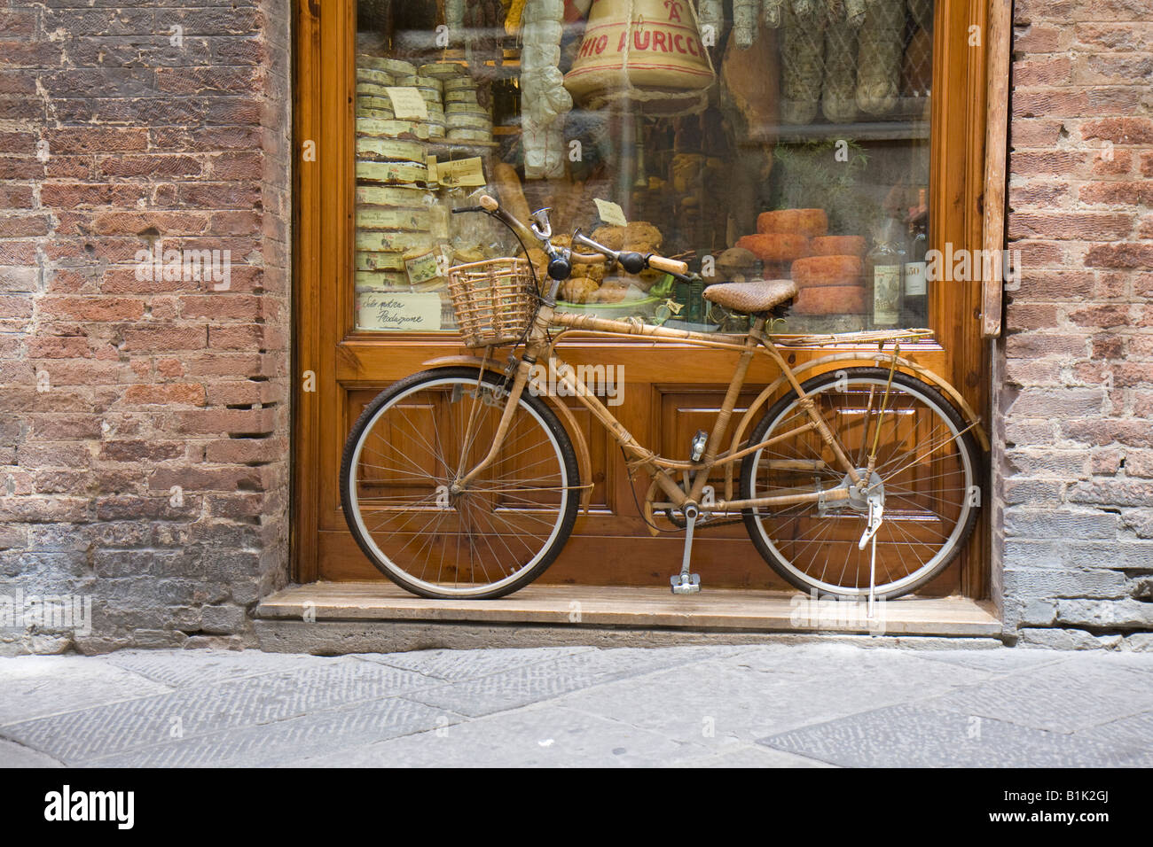 Windows offices traffic in business hi-res stock photography and images ...