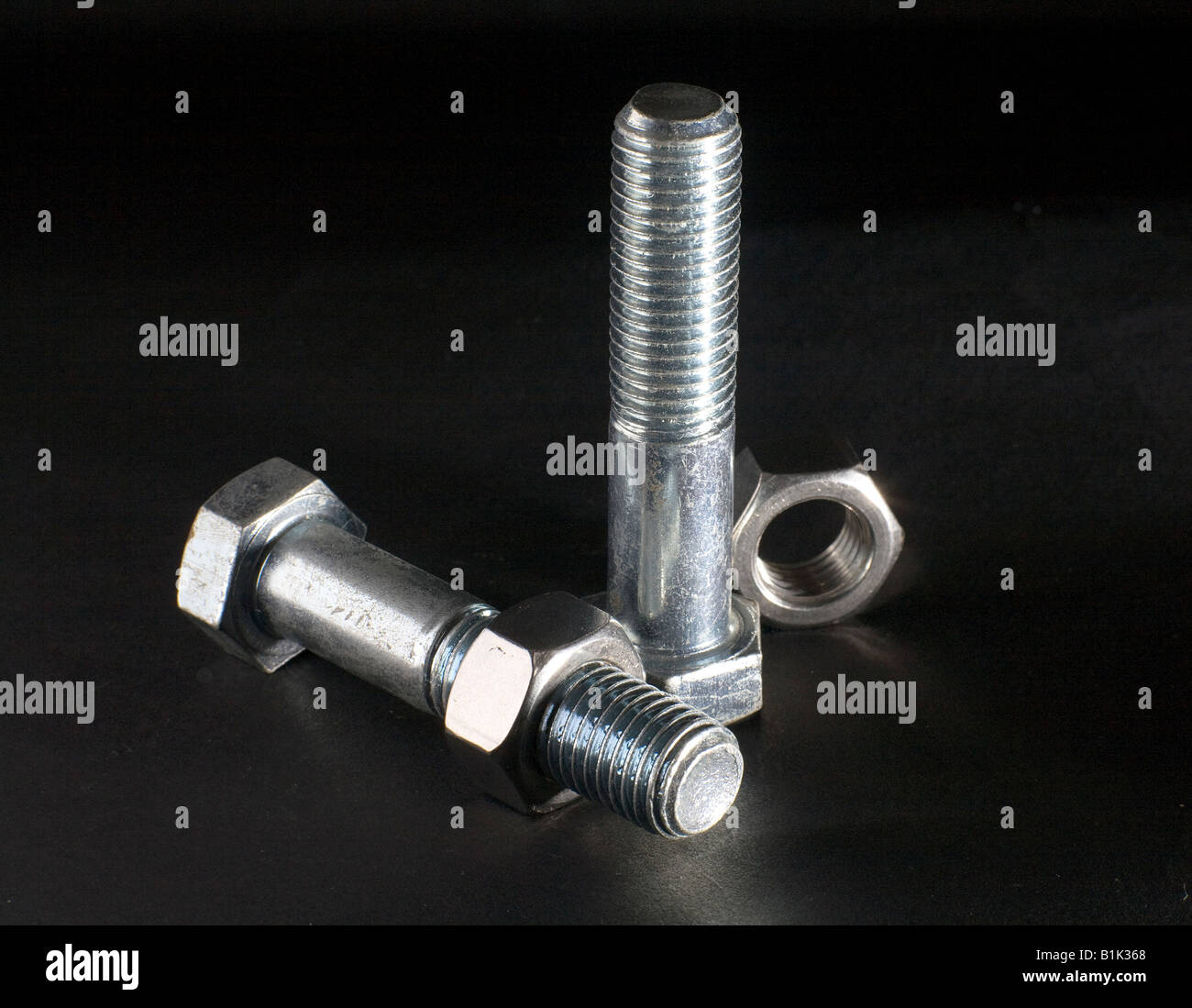 Metric bolts hi-res stock photography and images - Alamy
