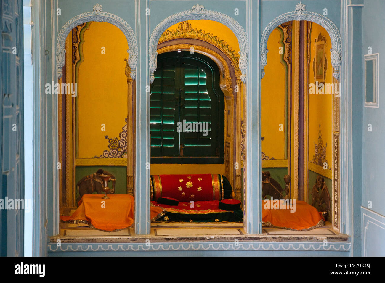 Zenana mahal udaipur hi-res stock photography and images - Alamy