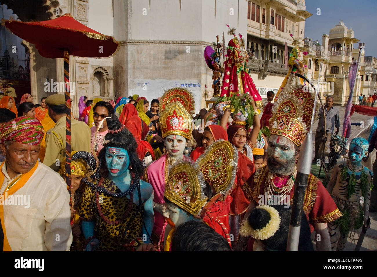 Gangur festival hi-res stock photography and images - Alamy