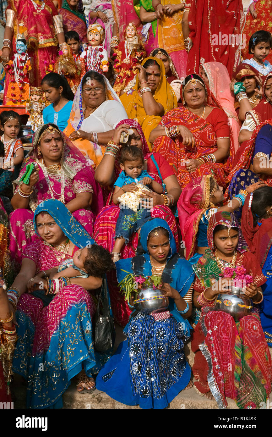 Gangur festival hi-res stock photography and images - Alamy
