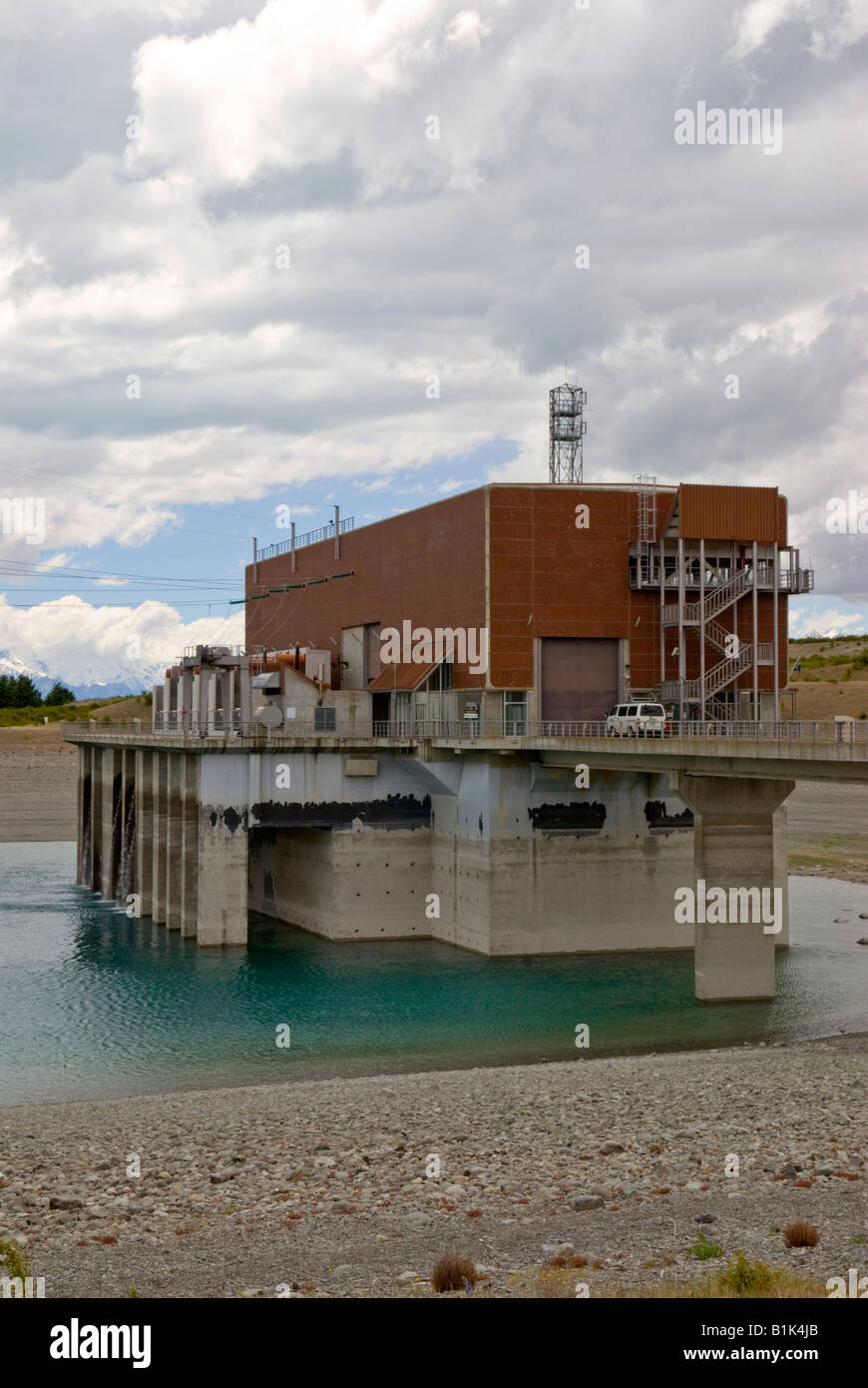 Nz power supply hi-res stock photography and images - Alamy