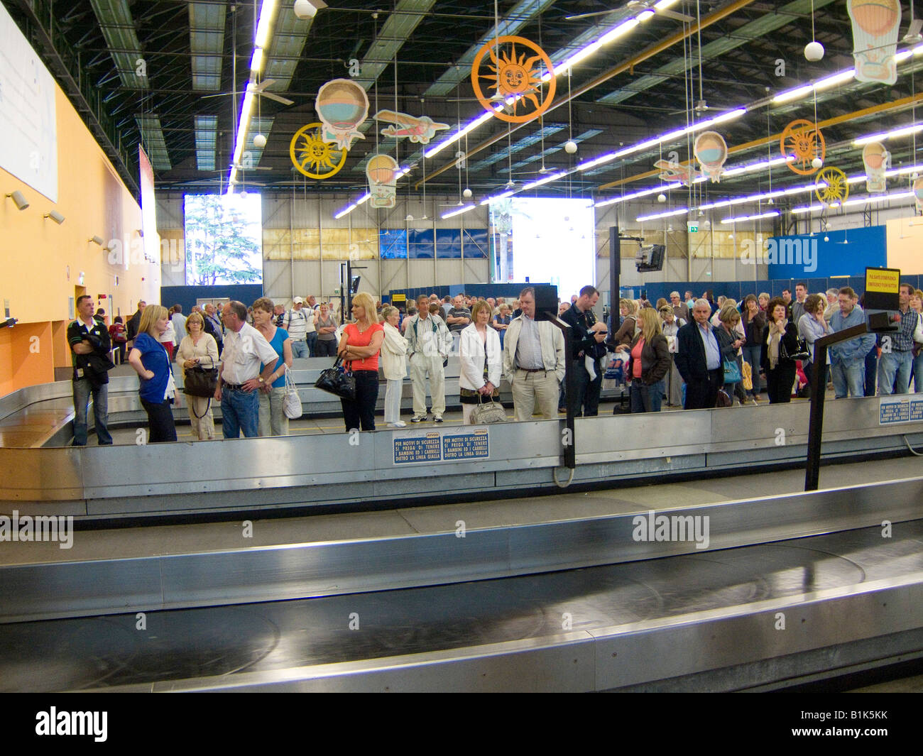 Naples airport hi-res stock photography and images - Alamy